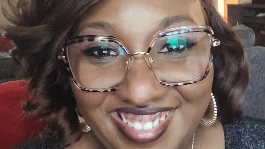 Fundraiser by Meshell Baylor : Support Meshell Baylor's MSW Journey