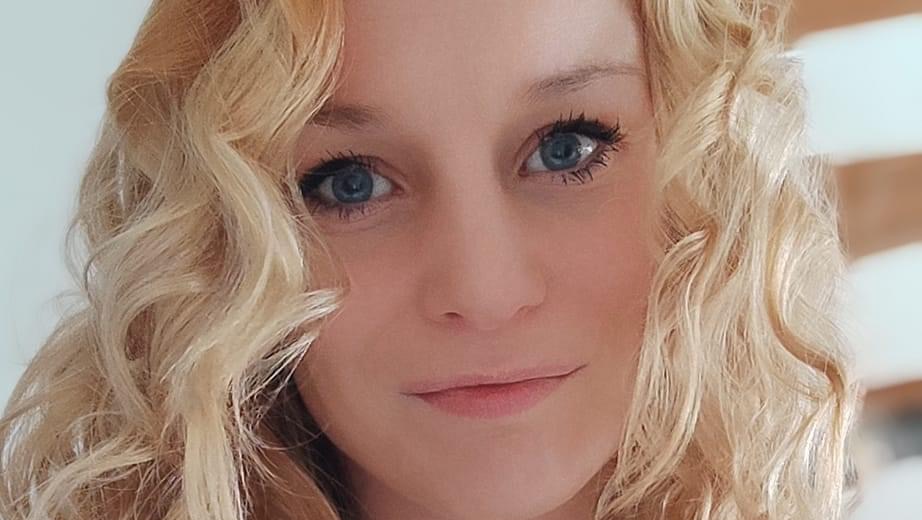 Fundraiser by Chris Fleck : Angela Frank