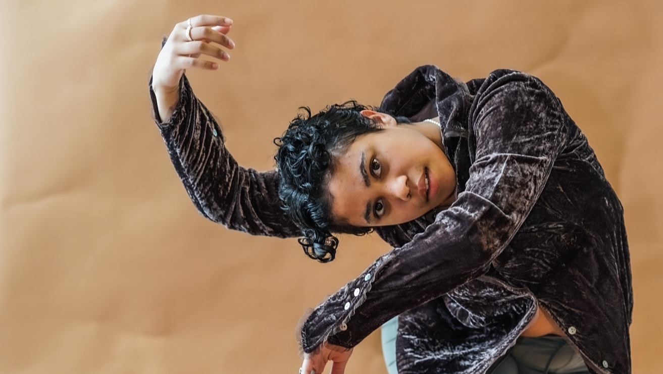 Fundraiser by Willow DuBose : Help Willow DuBose Reach the Stage Abroad