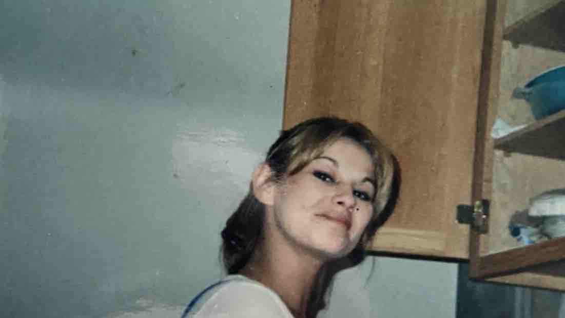 Fundraiser by Chloe Snyder : Help family lay Angela Lambert Ferguson to ...