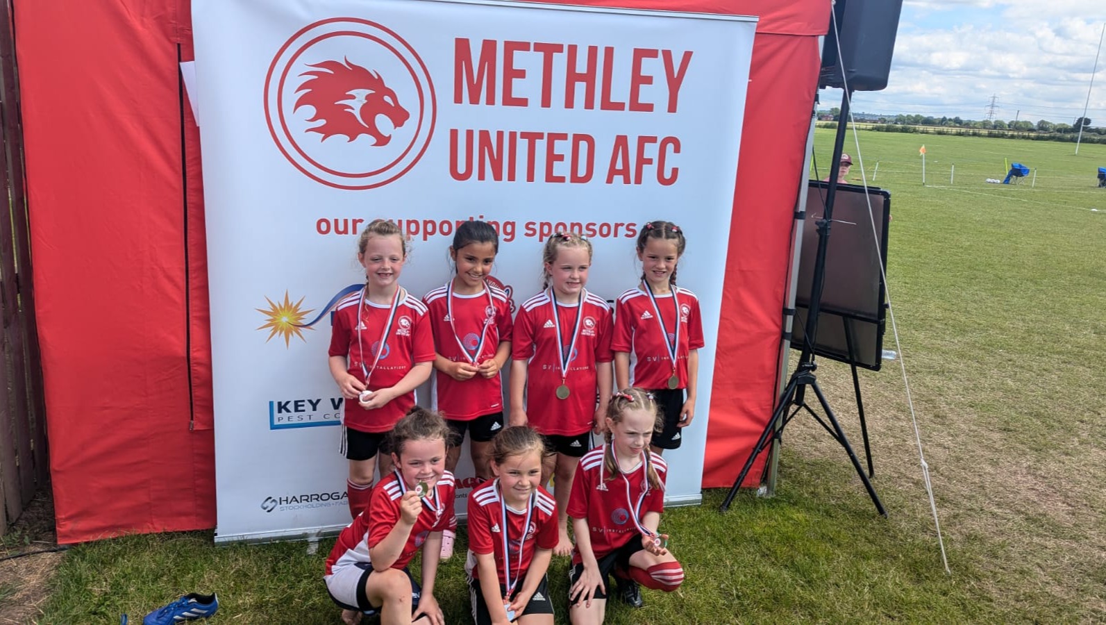 Fundraiser by Lindsey Walker : Methley under 8 girls climb pen y Ghent