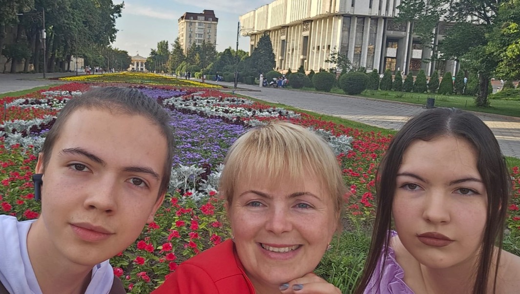 Fundraiser by Jamie Cox : Help Traina Family Reunite in the US