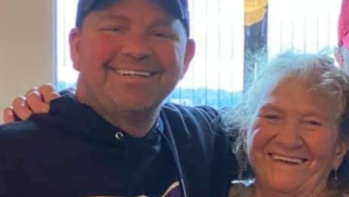 Fundraiser by Dnitra Ayers : Show Brett some extra love and support