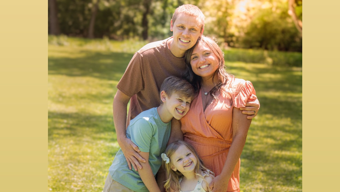 Fundraiser by Sydney Carstens : Help support the Gathman Family