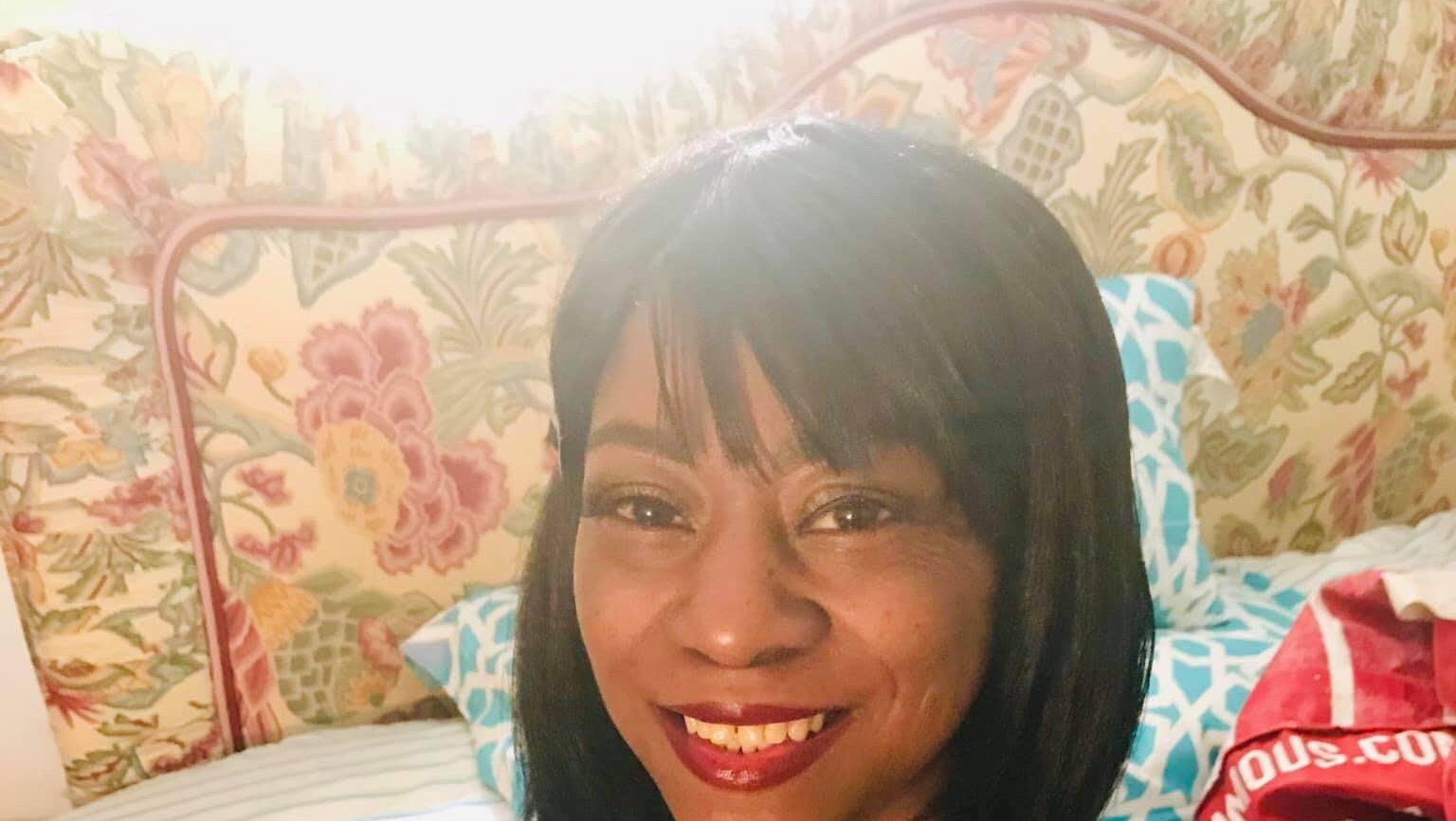 Fundraiser by Robin Gause : Help Give Danielle a Proper Farewell