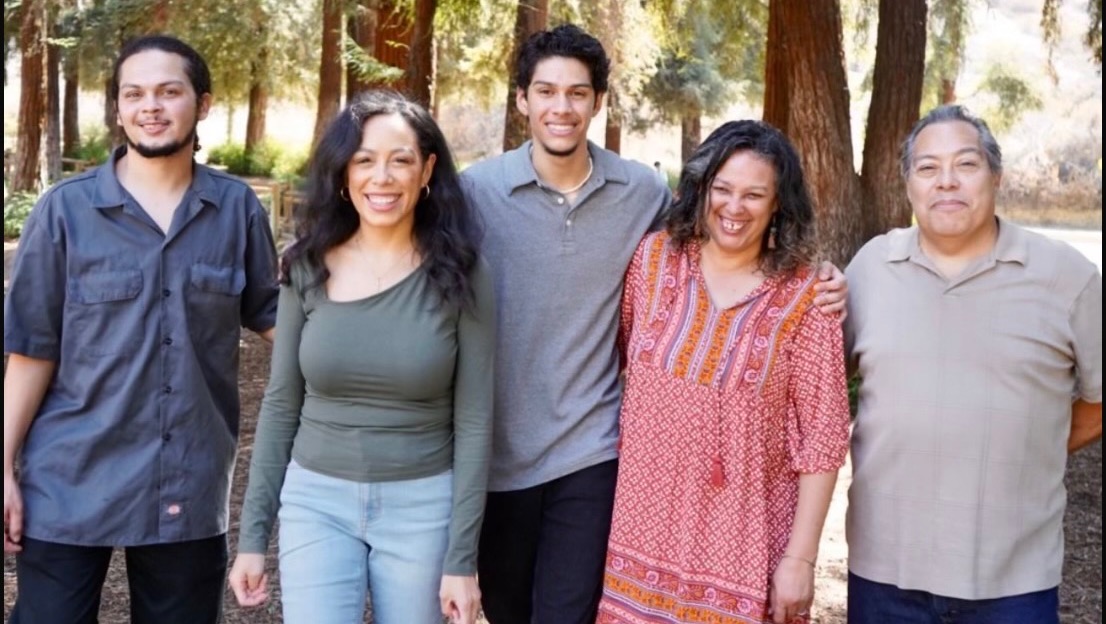 Fundraiser for Tracey Muro by Jennifer Pyne : Helping the Muro Family