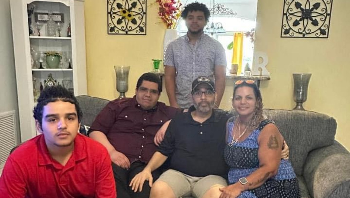 Fundraiser for Deserie Crespo by Chrissy Barrera : Help Crespo Family ...