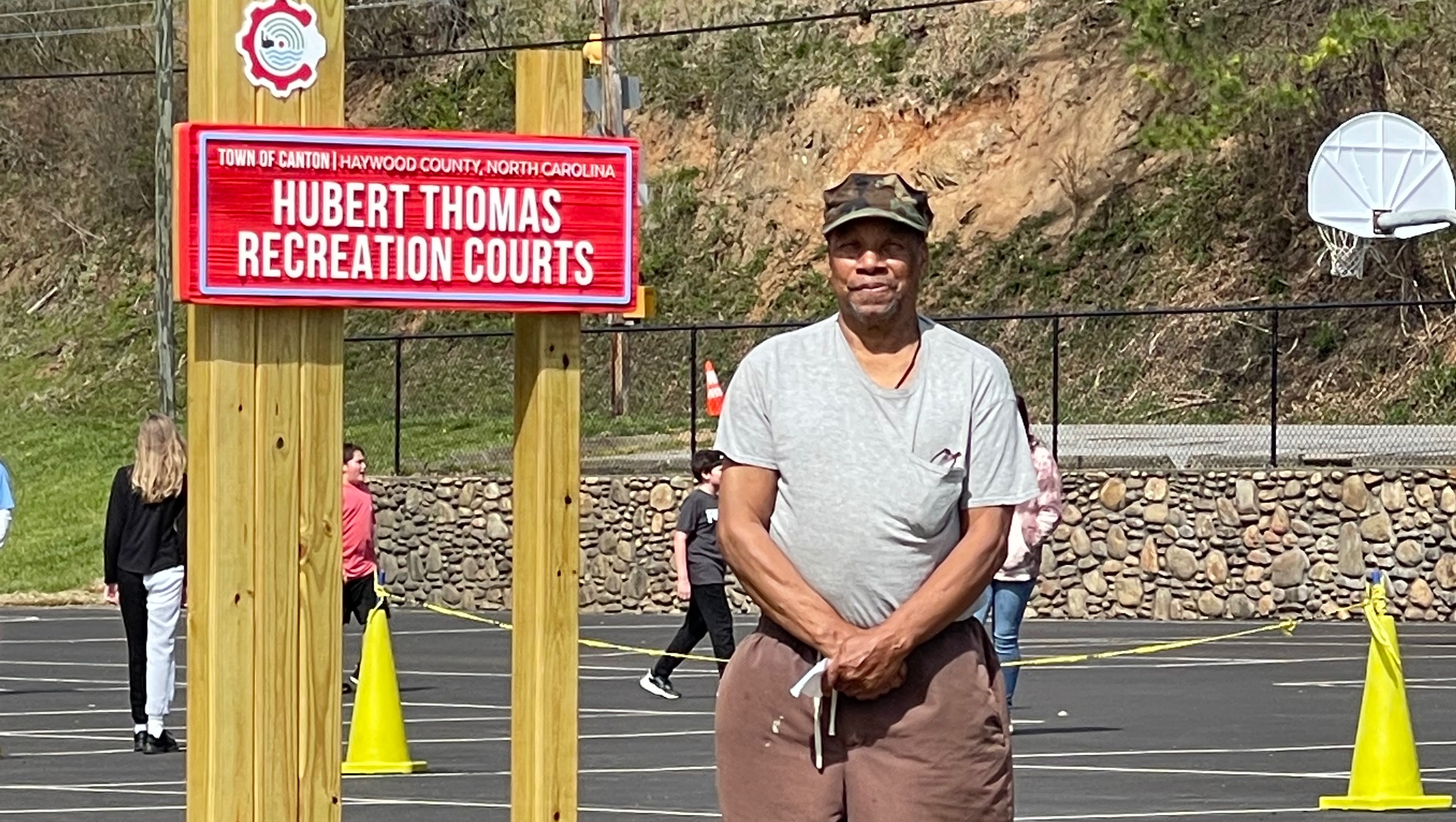 Fundraiser for Donavon Hunsucker by Randy McDowell : Support Hubert Thomas: A Community's Blessing