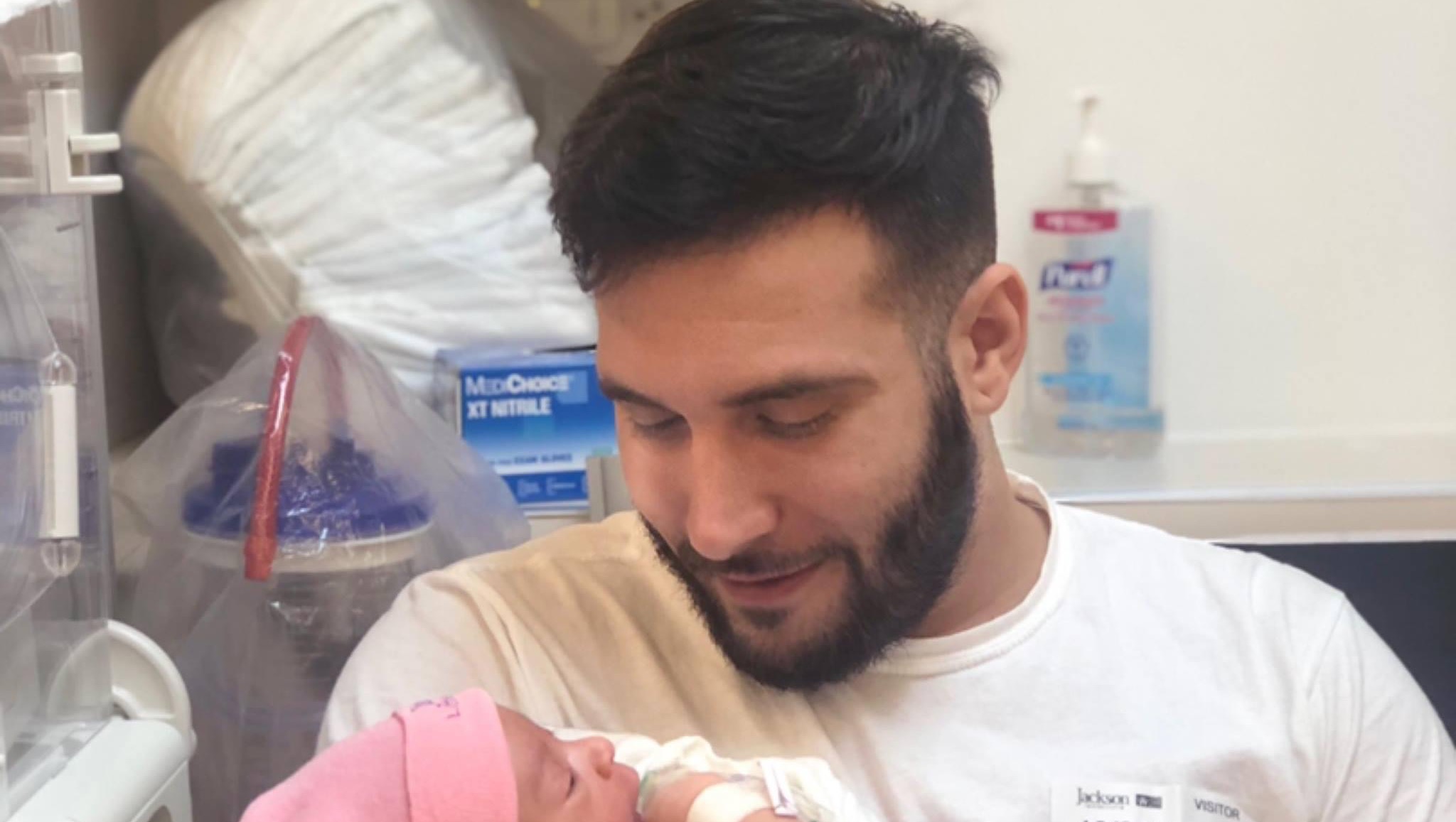 Fundraiser for Madeline Díaz by Karen ponce Hidalgo : Support Daryl Hidalgo's Recovery Journey