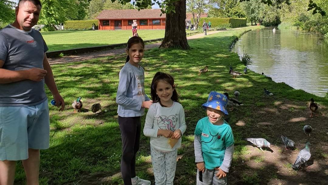 Fundraiser for Corina Moise by Mariana Ghinea : Help Florin's Family ...