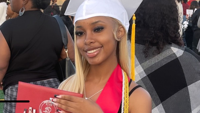 Fundraiser by Treasure Maddox : Help Psychology Major Continue Her Studies