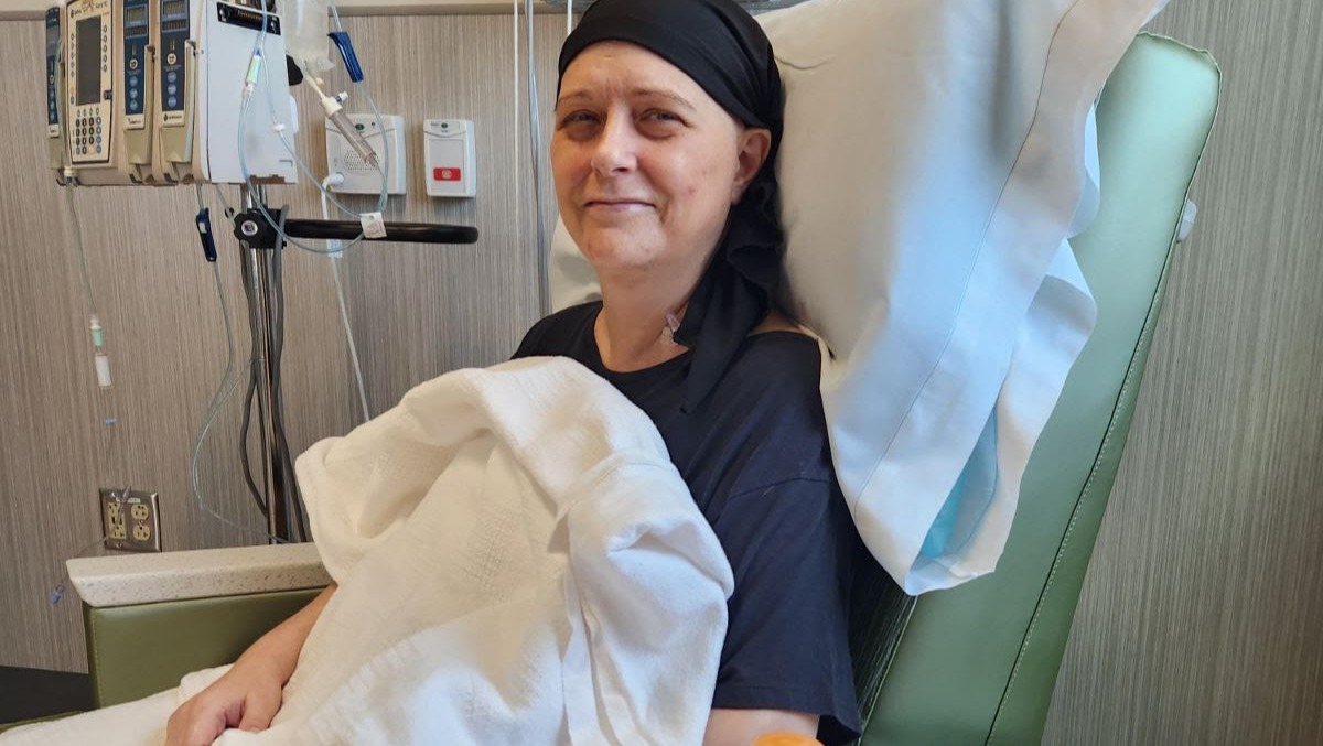 Fundraiser by Sarah Caruana : Donate to Ease Lisa's Cancer Journey