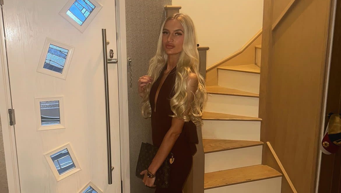 Fundraiser by Farah crompton : Donate to help our princess Faith