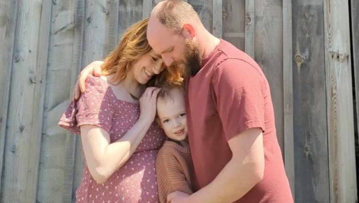 Fundraiser for Casie Fawns by Deanne Sweet : Young growing family in ...