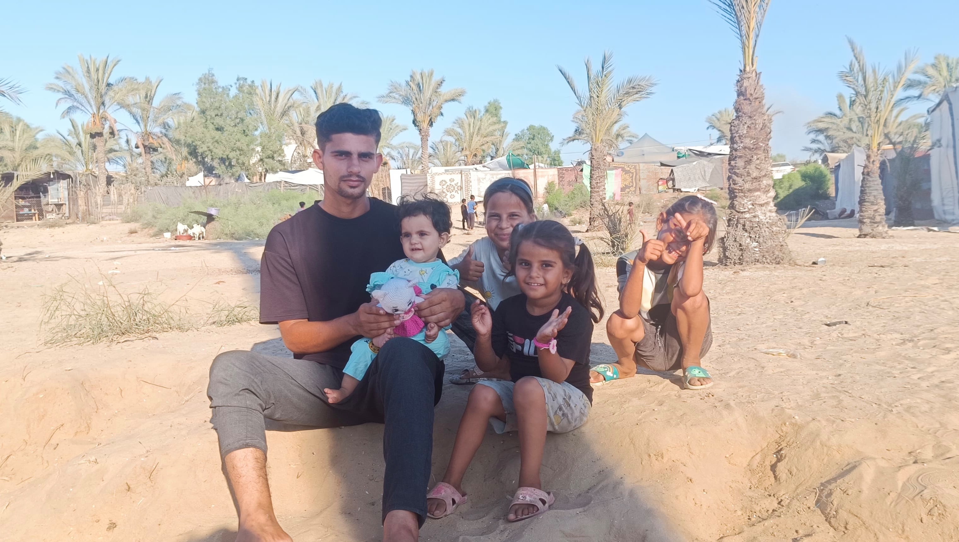 Fundraiser by Angelina Mayberry : Help Hamada's Family Survive!