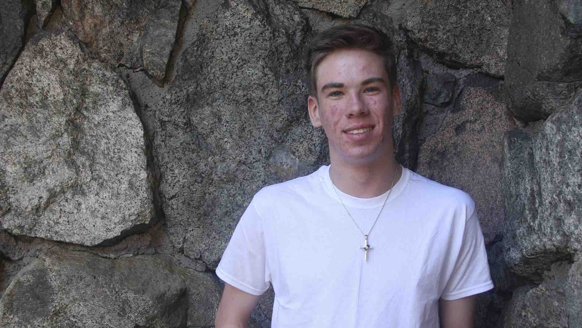 Fundraiser by Elizabeth Golen : Help Logan Heal: Brain Surgery and Dialysis