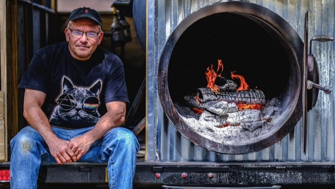 Fundraiser for Warren McDonald by Interstellar BBQ- Chef John Bates ...