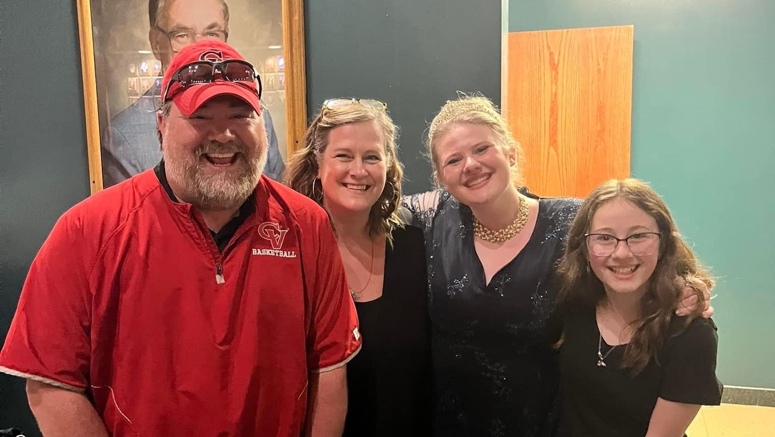 Fundraiser for C T by Rebecca Montgomery : Please donate to help ease ...