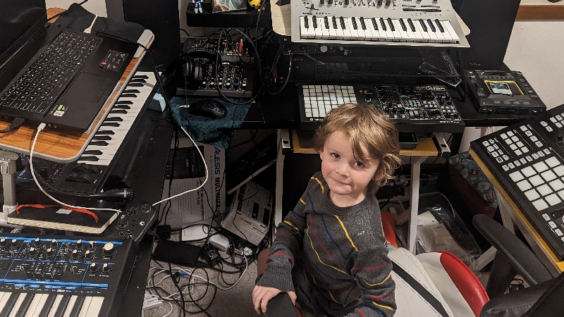 Fundraiser by Timothy Shippy : Support New Computer for Music Artist