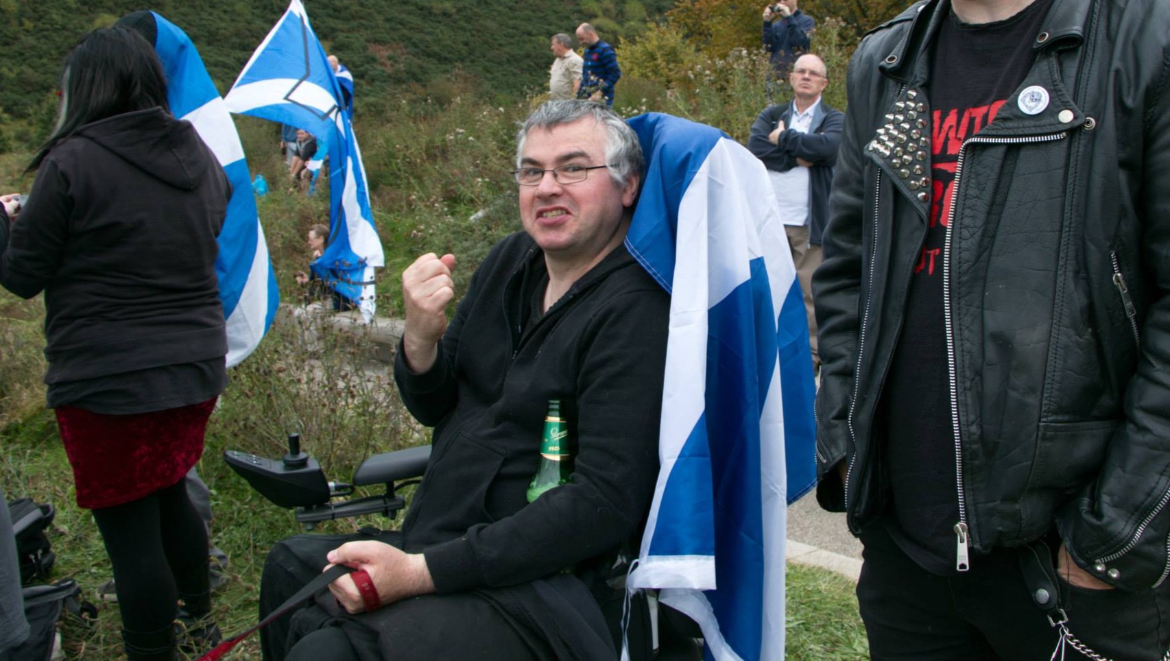 Fundraiser by Mhairi Haggarty : Punk legend Colin needs some equipment