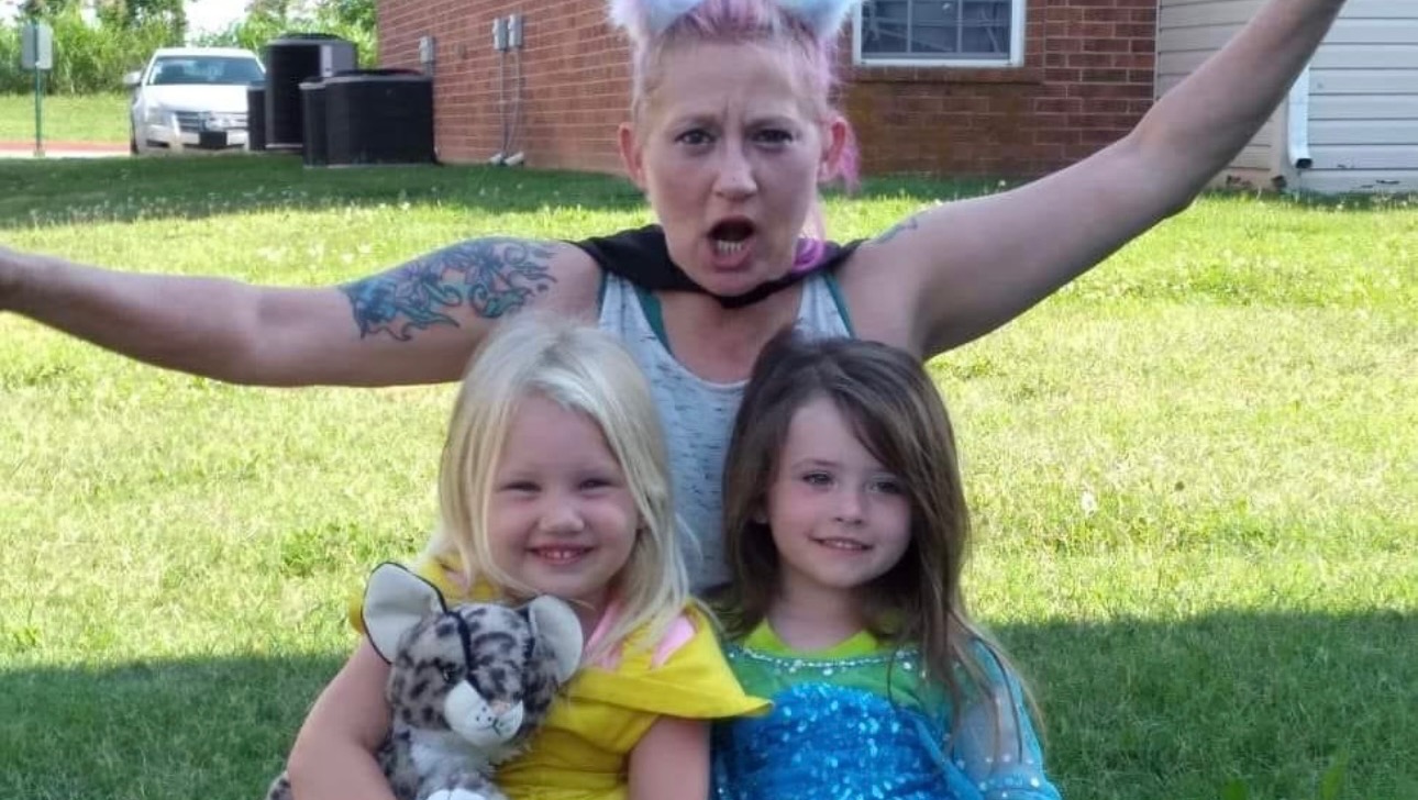 Fundraiser for Lindsey Specht by Lauren Folsom : Help Cover Jenn's ...