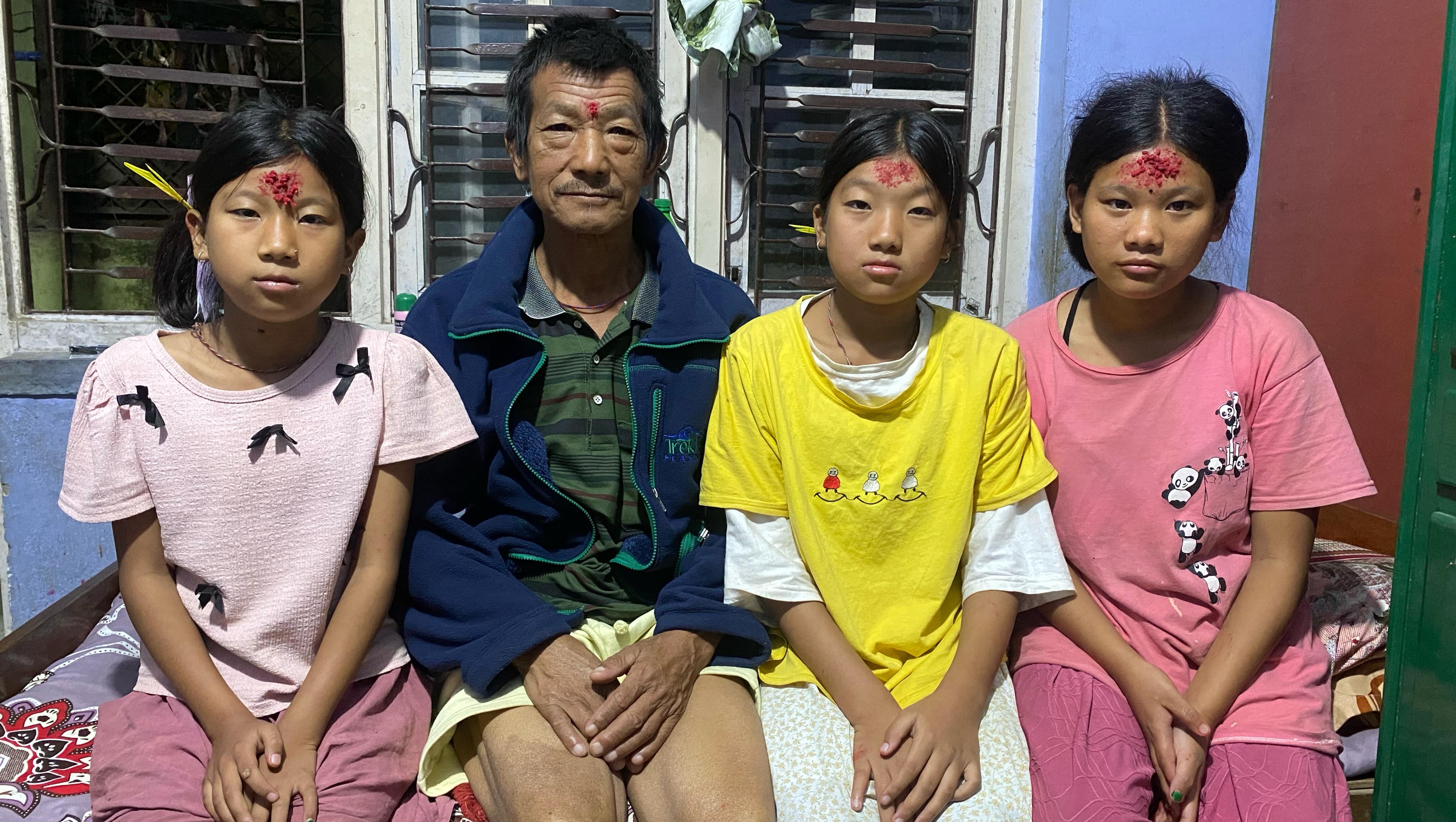 Fundraiser by Jim Leachman : Aid Tham Bahadur After His Tragic Accident