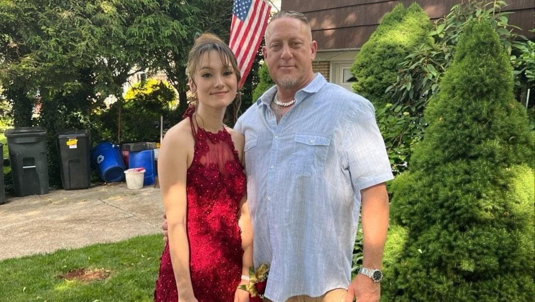 Fundraiser by jimmy godfrey : Help a Daughter After Losing Her Father