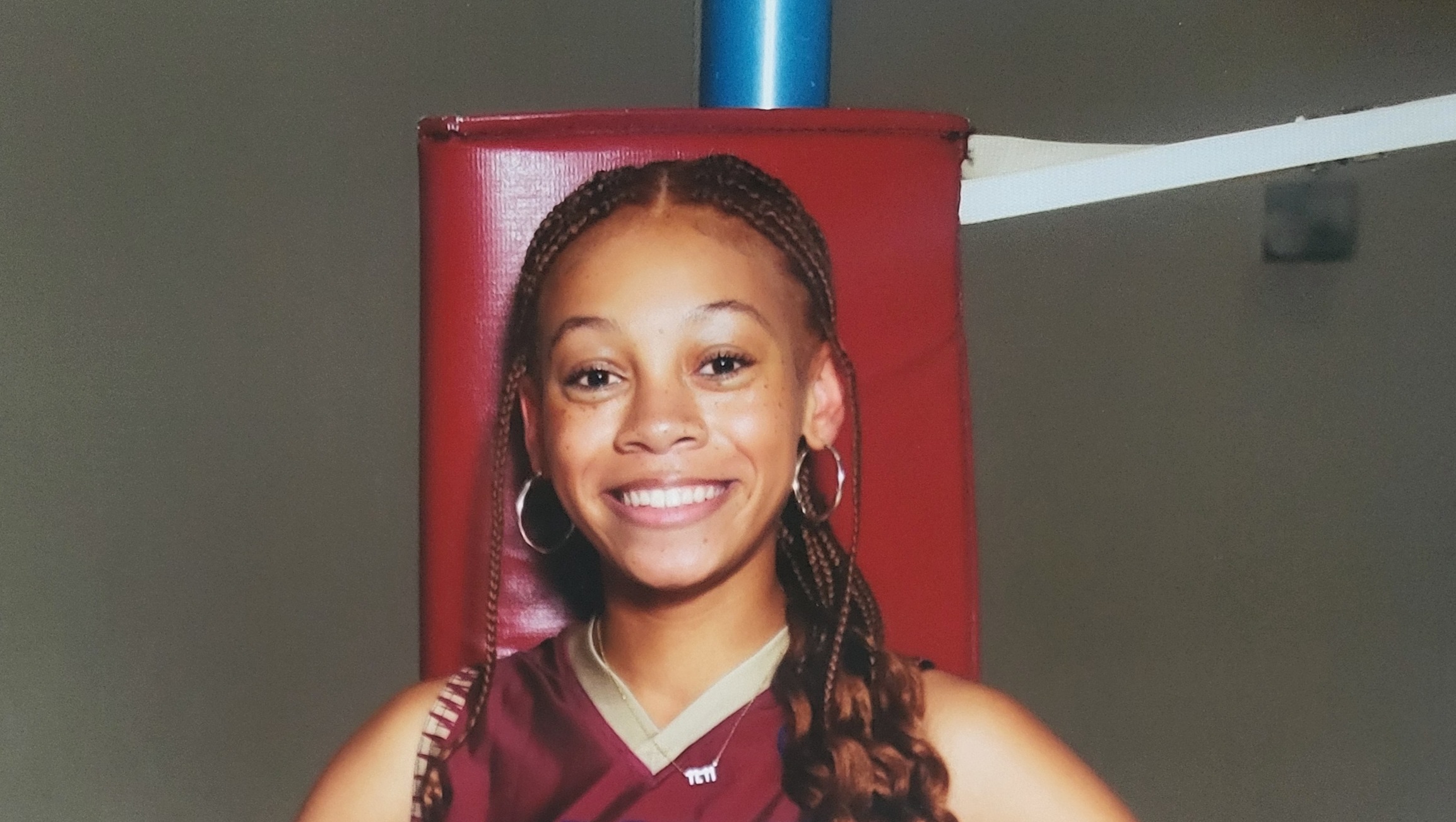 Fundraiser by Chrystal Hicks : Help Lauren Achieve Her Volleyball Goals