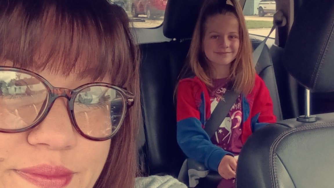 Fundraiser by Lisa Hoguet : Help Robyn Rebuild After Tough Times