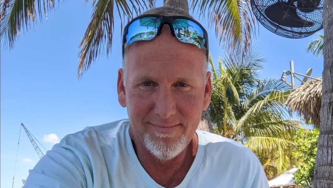 Fundraiser for Alexis Robinson by Amy Egan : Help Todd Reagan's Family ...