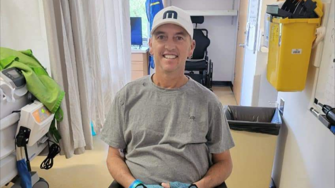 Fundraiser for Chris Sinnett by Sarah Whitehead : Let's help Chris get ...