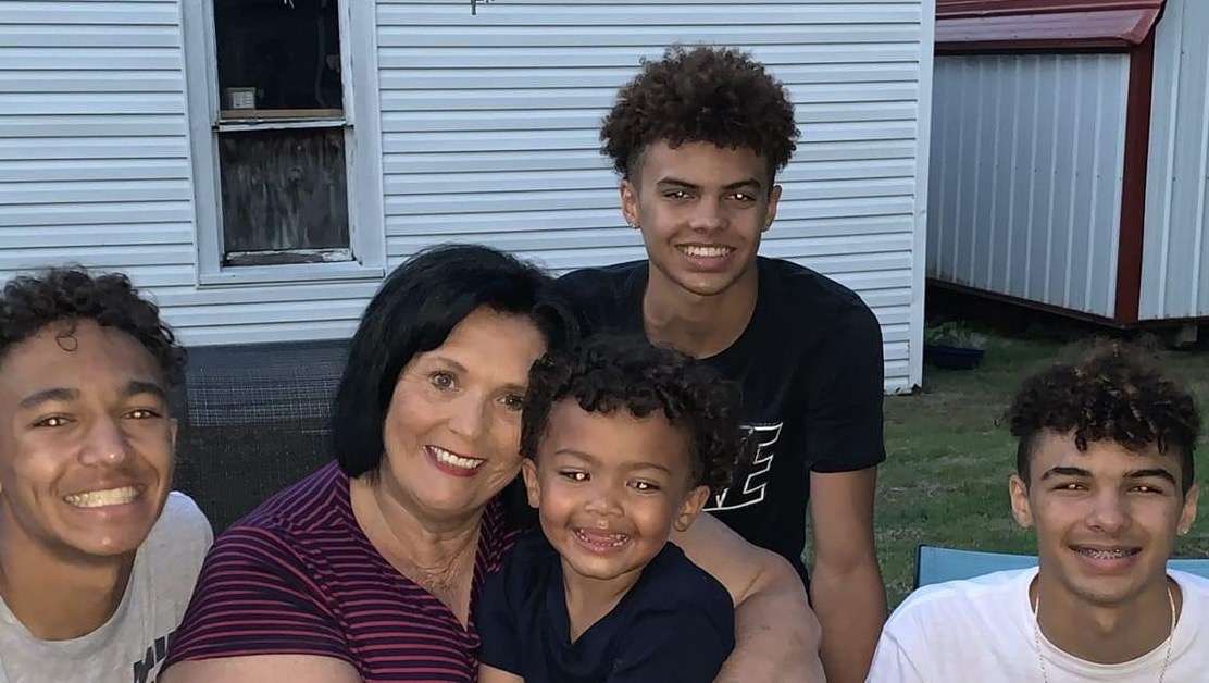 Fundraiser by Makenzie Seward : Help Mitzi Smith's Daughters and Grandsons