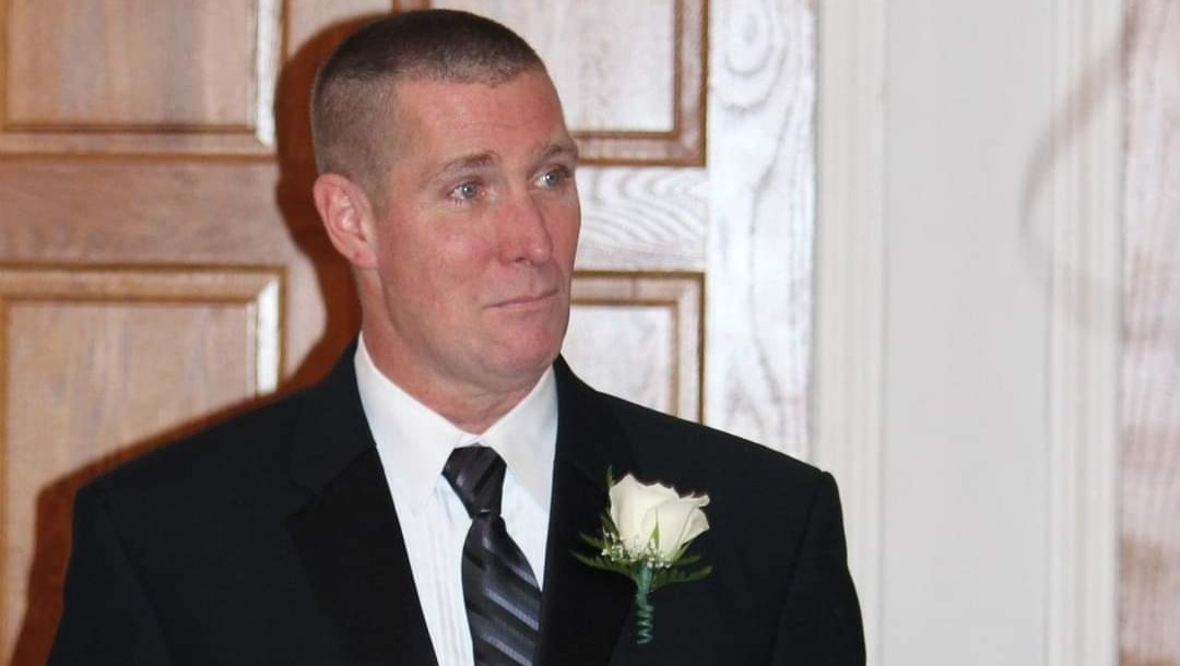 Fundraiser by Lynn Brindamour : Help Holly Huff with Final Arrangements