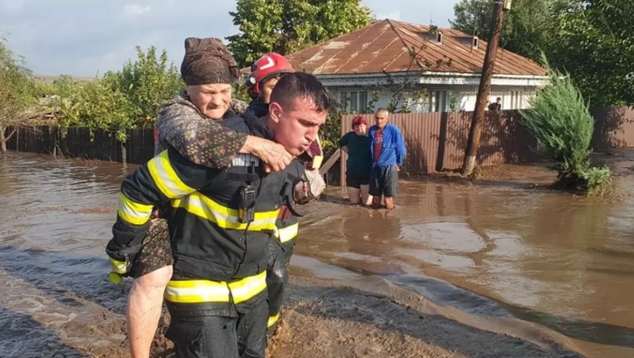 Fundraiser by Stefan Saghin : Floods in Romania County Galați