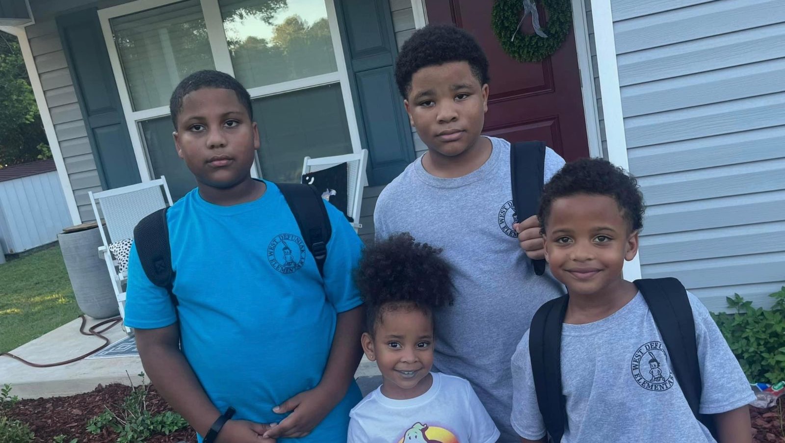 Fundraiser by Deanna Smith : Help Shakisha Attend Makayla's Navy Graduation