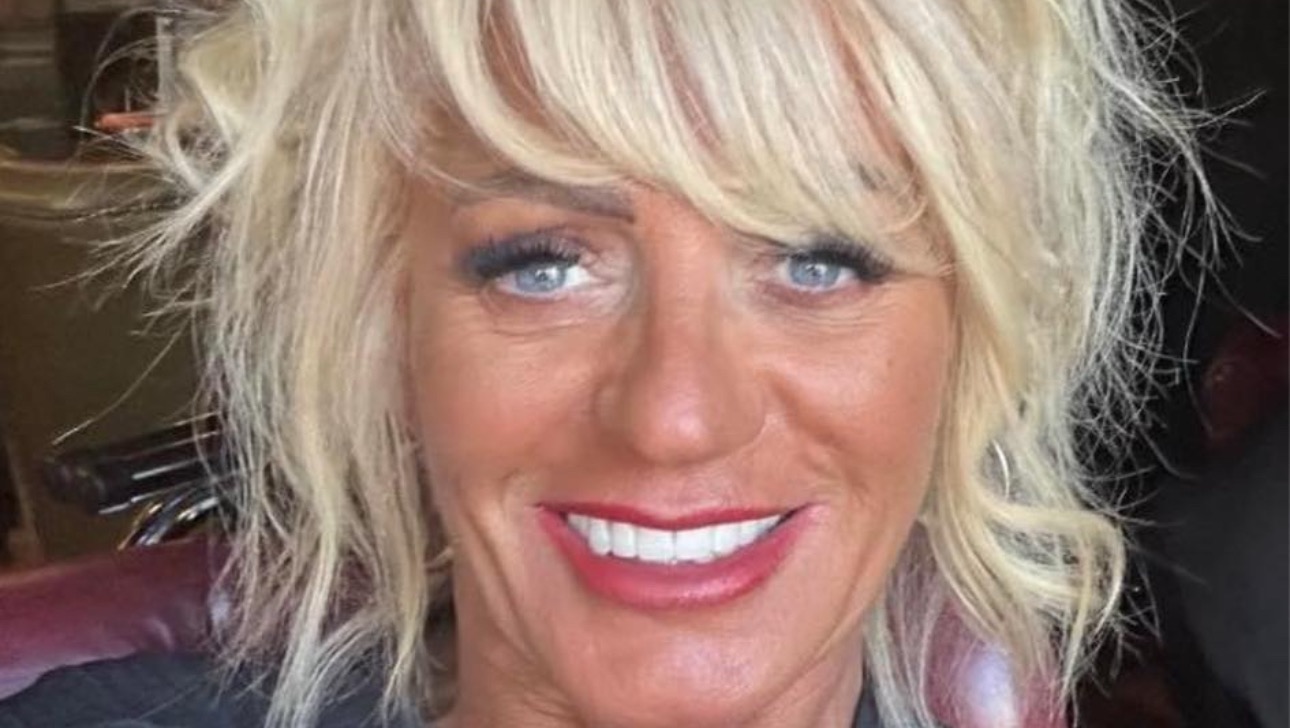 Fundraiser by Lisa Glass : Help us save our Mums life