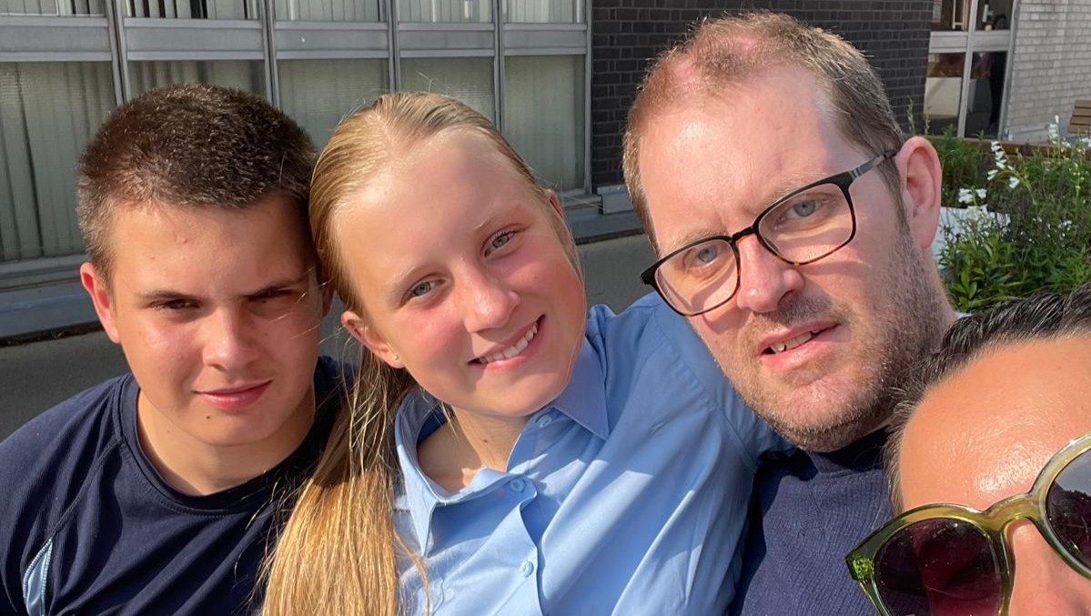 Fundraiser for Sarah Lambert by Kristian Lewis : Gavin Lambert's ...