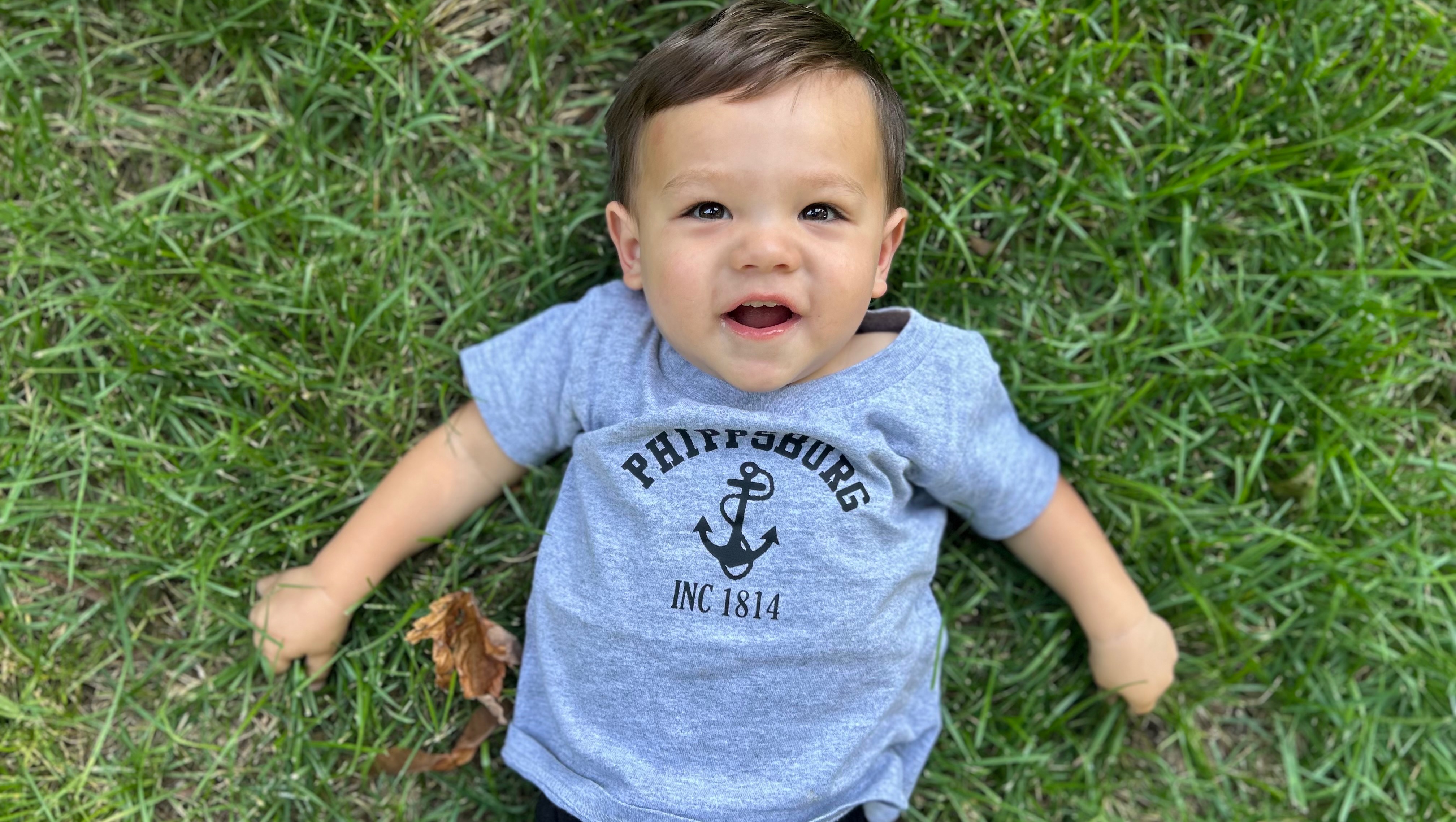 Fundraiser for Maureen Fay by Tara Fay : Support Khoa's Medical Journey