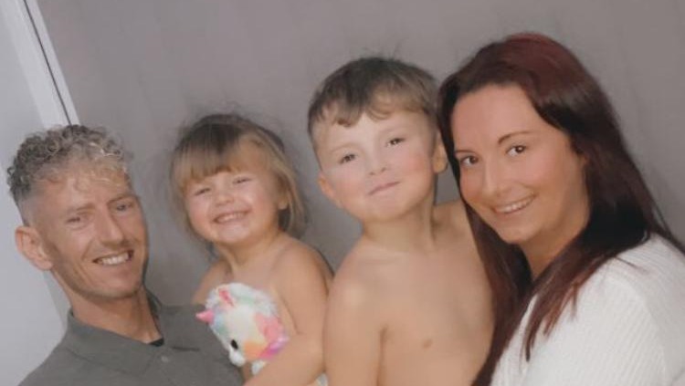 Fundraiser for Rose Fella by Megan Ripley : Family of Danny ripley