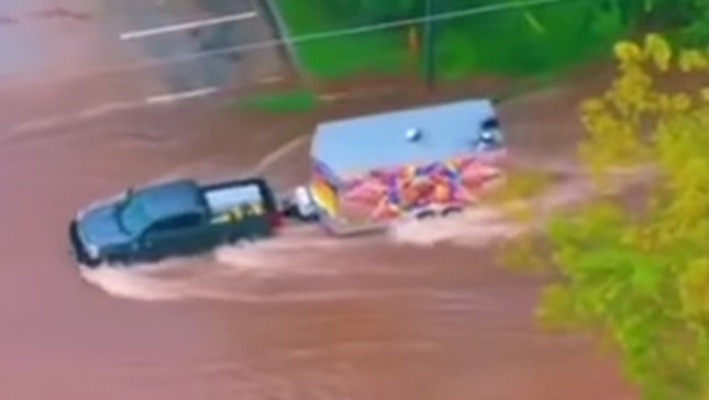 Fundraiser by Jordan Siddons : Help Smokee's Pizza Feed Our Community