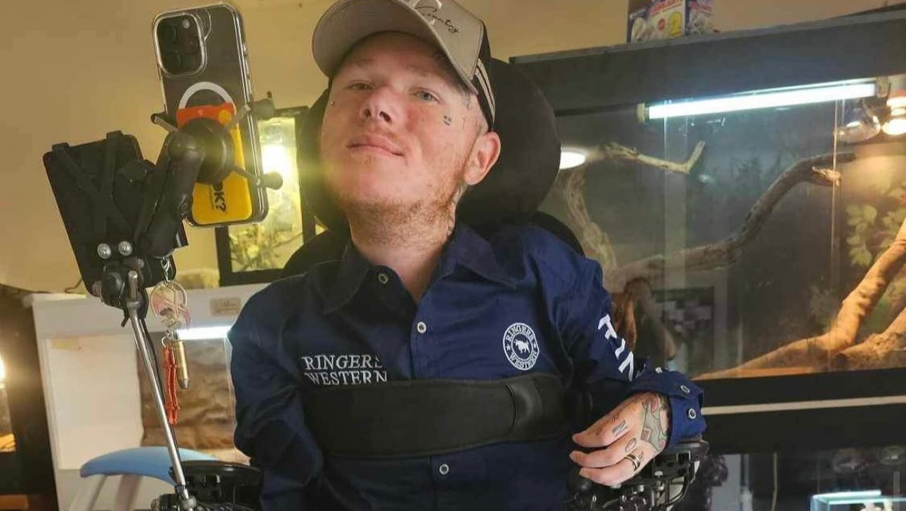 Fundraiser by Brenton Smith : Help me to get out and about