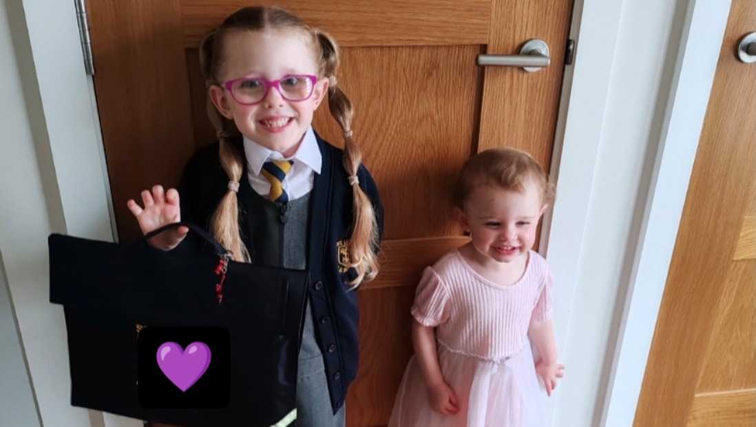 Fundraiser by Maddison Coyle : Mummy and the girls need a new car