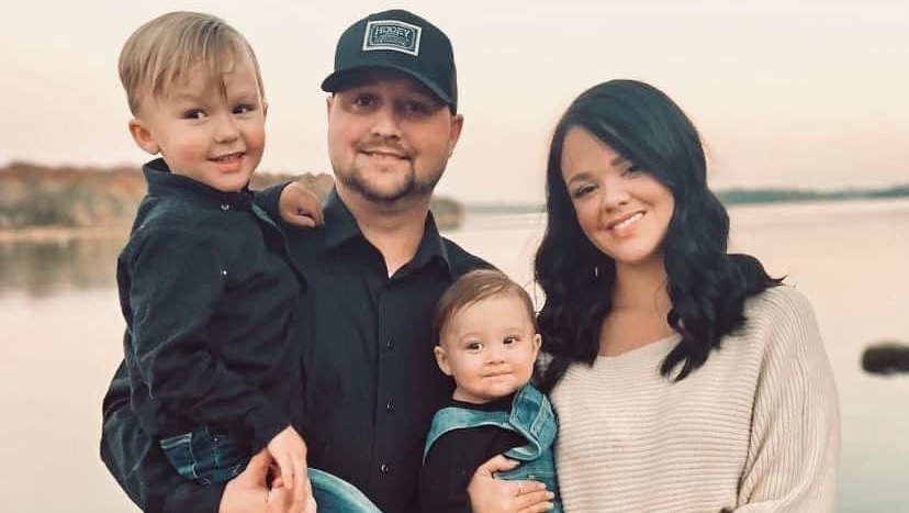 Fundraiser for Shelby Comer by Grace Comer : Donate for Layne and Riley ...