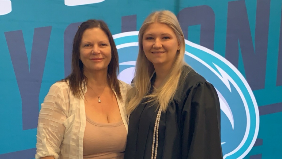 Fundraiser for Tracy Jansen by Mikayla Langley : Help Tracy Rebuild After Devastating Fire