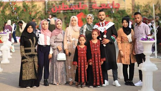 Fundraiser by Frankie Sparks : Tamer and his Family Escape Gaza