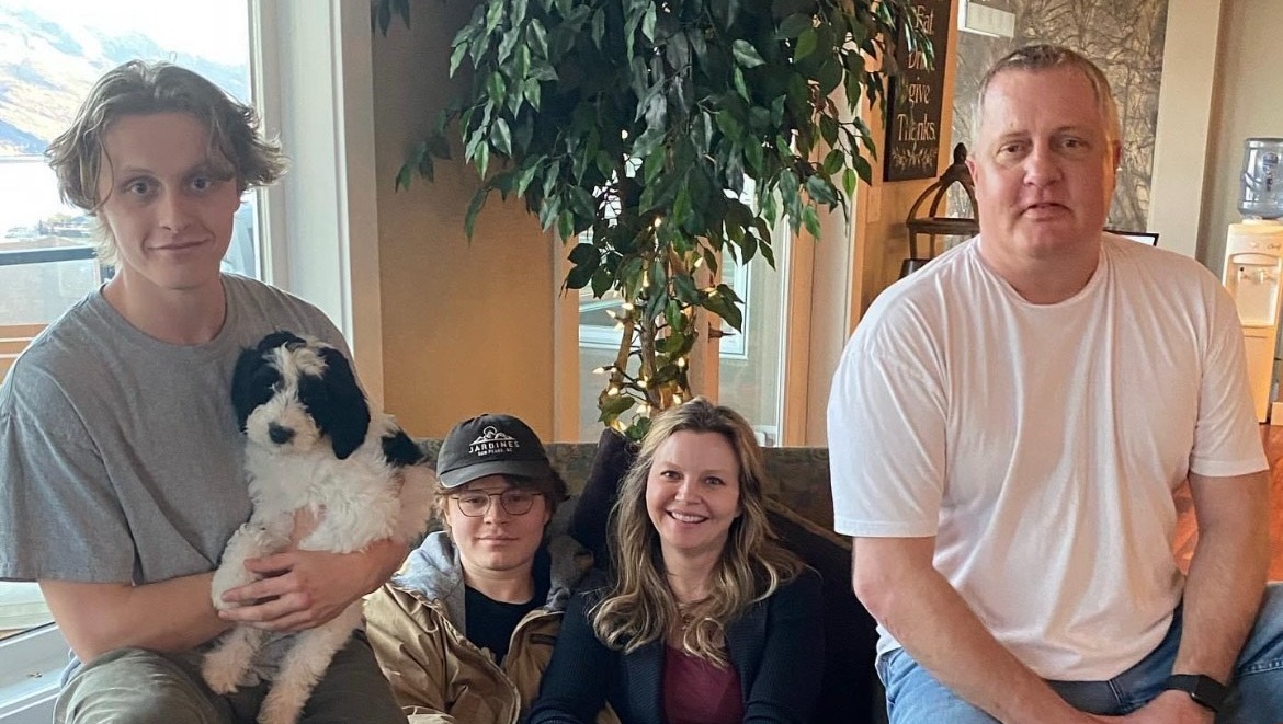 Fundraiser for Sharen Craddock by Debbie Bastiaanssen : Support for Michael Craddock and his family!