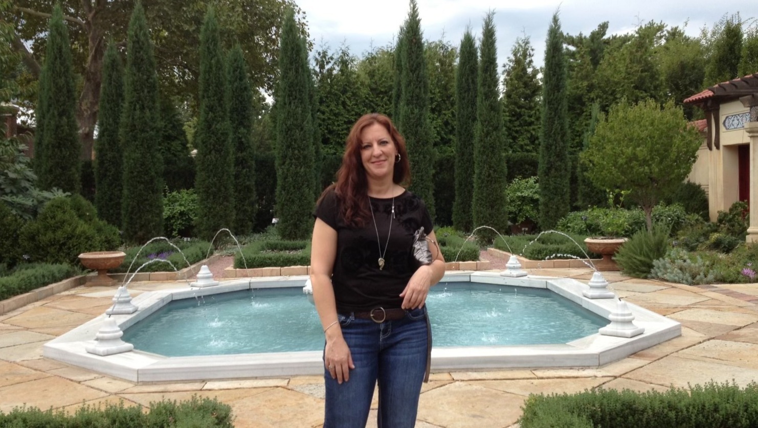 Fundraiser for Emily Molander by Icen Birchfield : Honoring Debbie ...