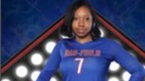 Fundraiser by Courtney Hall : Support Kamari's Volleyball Journey
