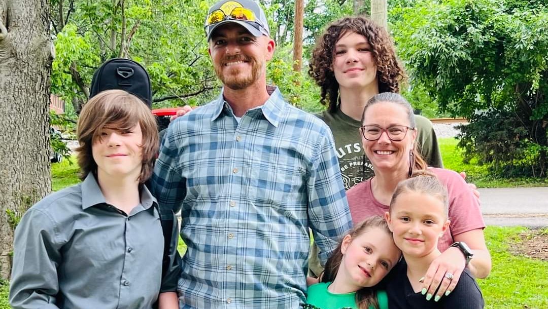 Fundraiser for Jonathon Pierce by Cari-Lynn Horn : Help Ray and Family ...