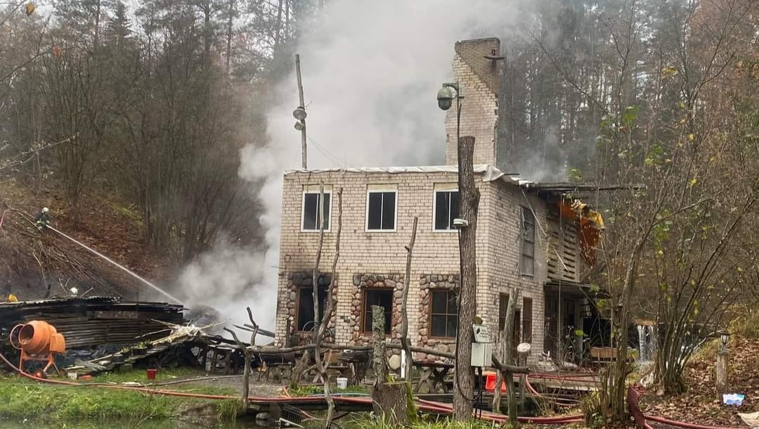 Fundraiser by Bartlomiej Gorecki : Hilfe für eine Familie nach verheerendem Brand in Litauen